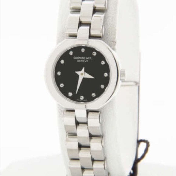 Raymond Weil | Accessories | Raymond Weil Sapphire Crystal Geneve Watch ...